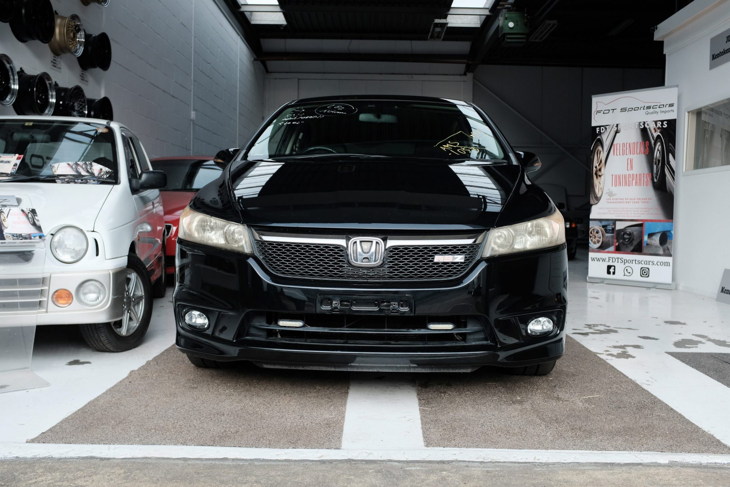 Honda Stream RSZ - FDT Sportscars B.V. - Quality Imports